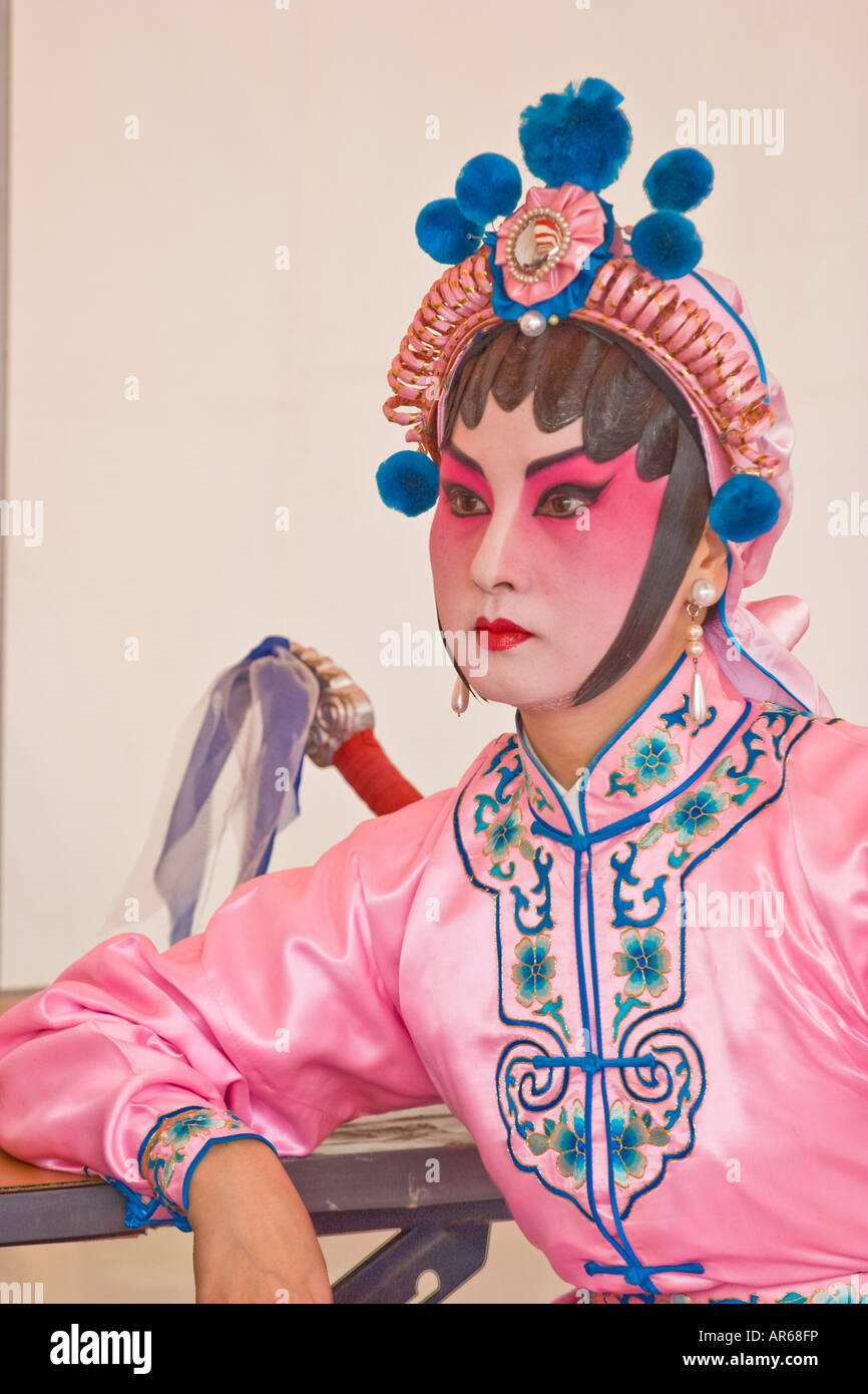 Actor From Yiu Ming Sing Cantonese Opera Group Stock Photo, 55% OFF