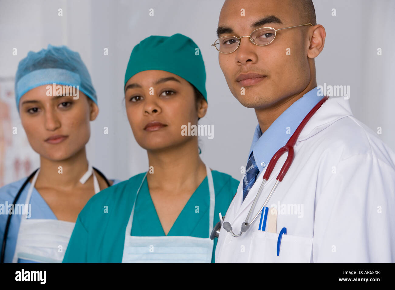 Group doctors mask on hi-res stock photography and images - Alamy
