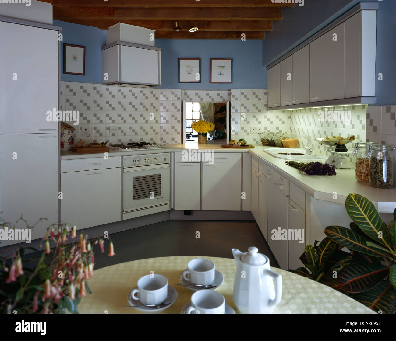 1980s Kitchen Design High Resolution Stock Photography and Images - Alamy
