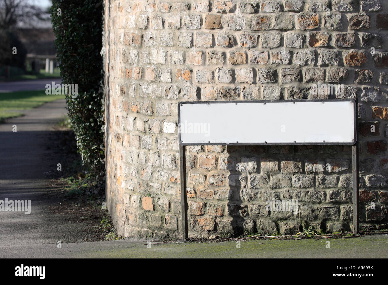 Clear Road Sign Stock Photo - Alamy