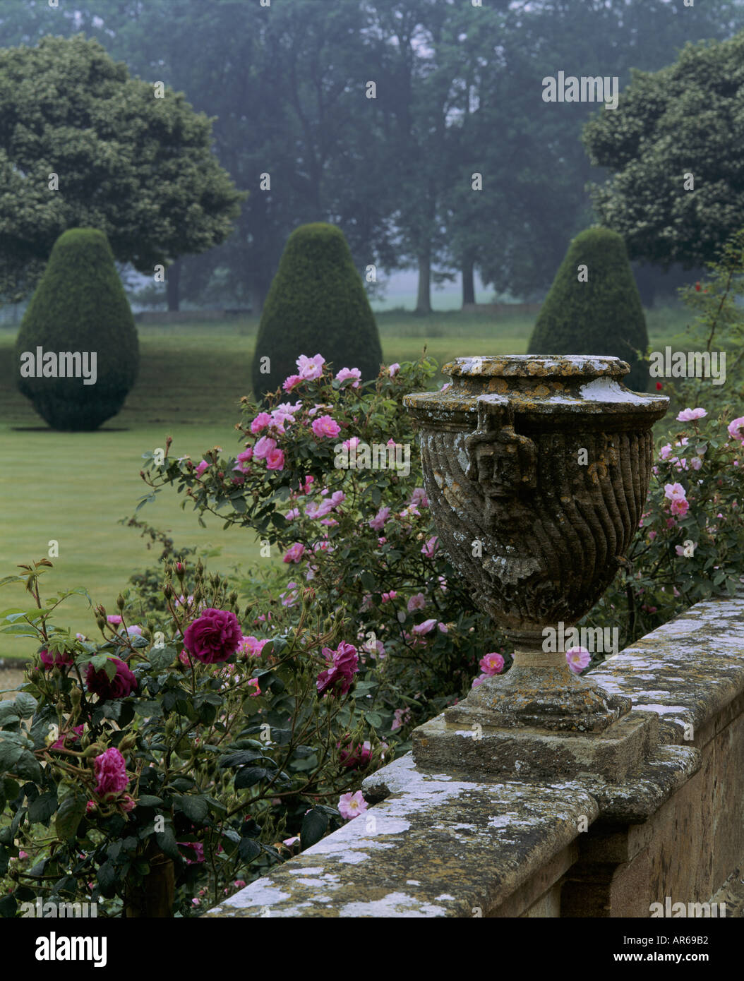 Montacute House Historical High Resolution Stock Photography and Images ...