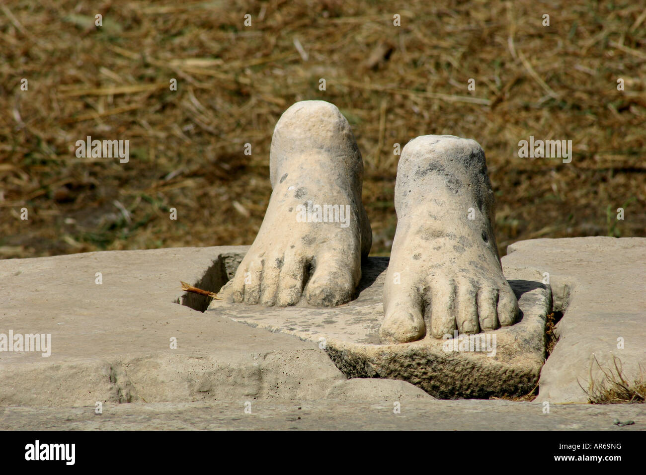 feet of colossal kouros 6th Century BC Stock Photo - Alamy