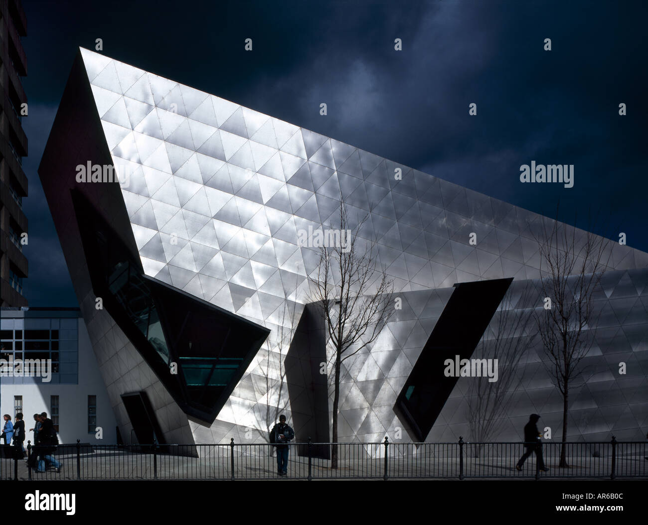 The Orion Building, London Metropolitan University Post Graduate Centre ...