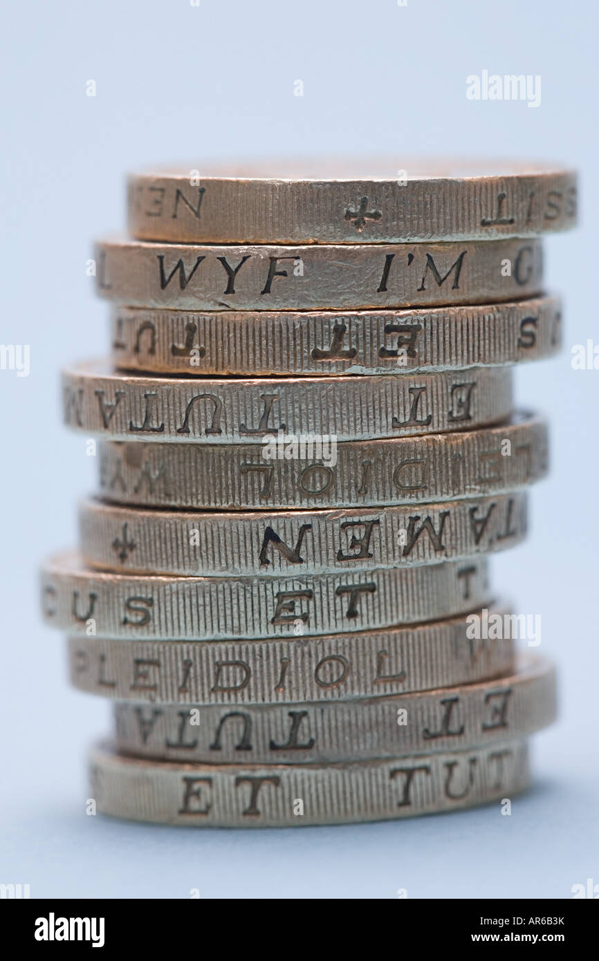 Stack of one pound coins Stock Photo - Alamy