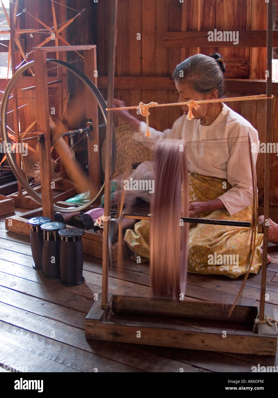 Myanmar burmese spinning wheel hi-res stock photography and images - Alamy