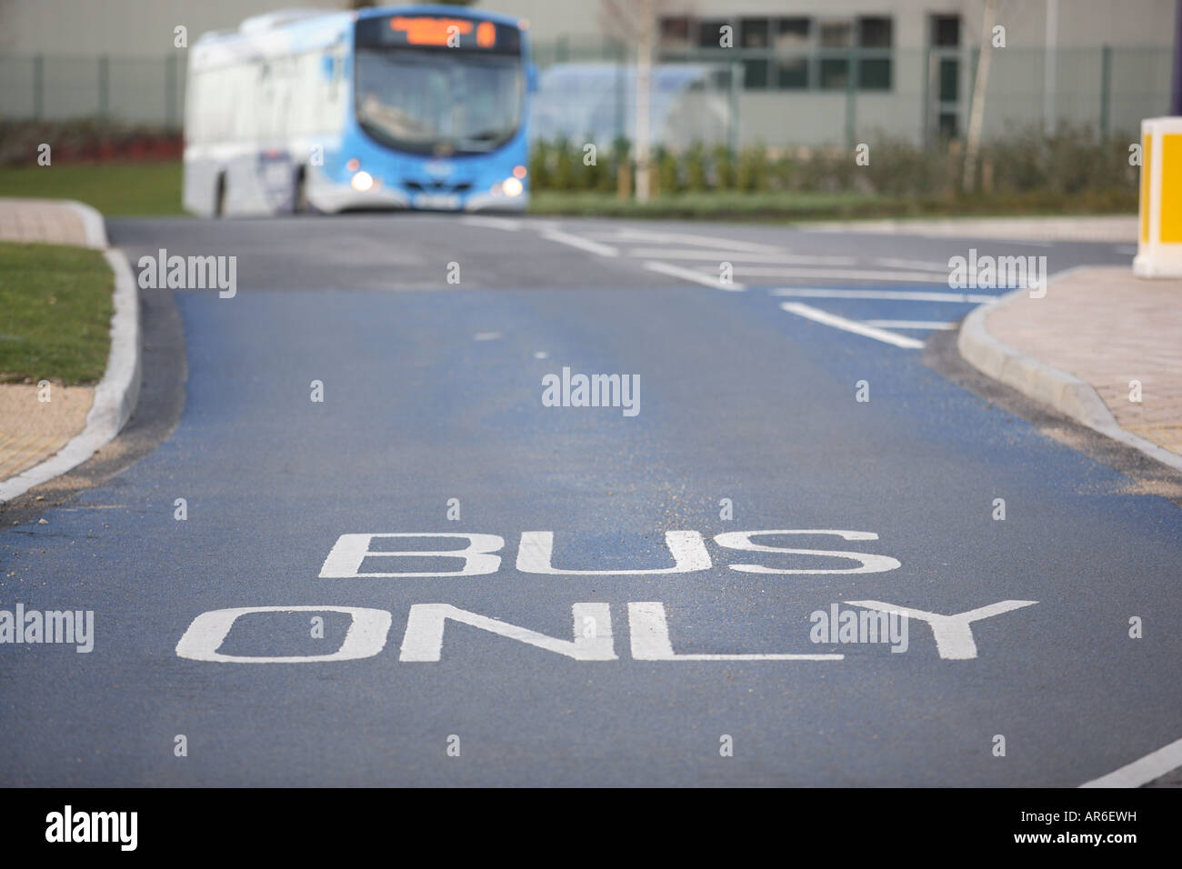 Bus lane road marking hi-res stock photography and images - Alamy