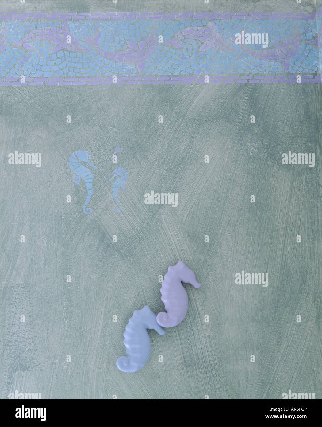 Ragging wall hi-res stock photography and images - Alamy