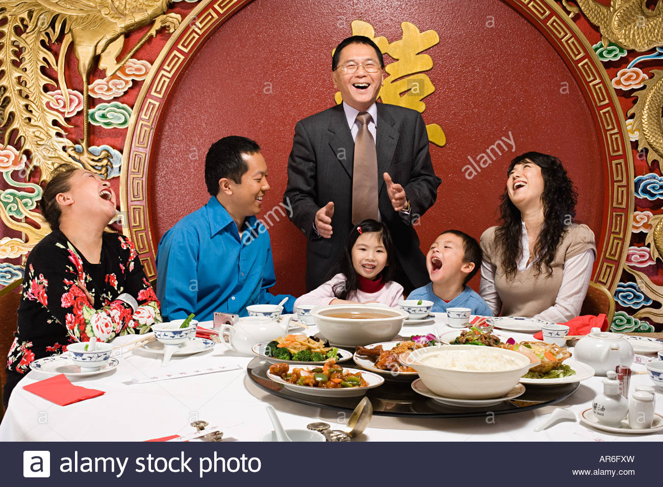Chinese New Year Family Dinner Stock Photos & Chinese New Year Family ...