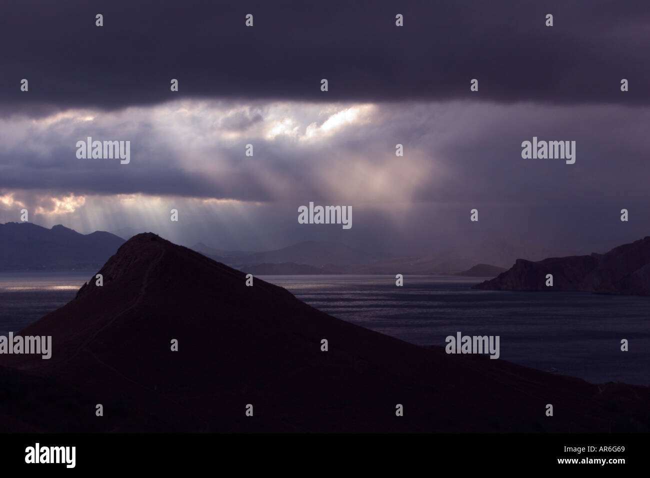 Sea landscape bad weather hi-res stock photography and images - Alamy