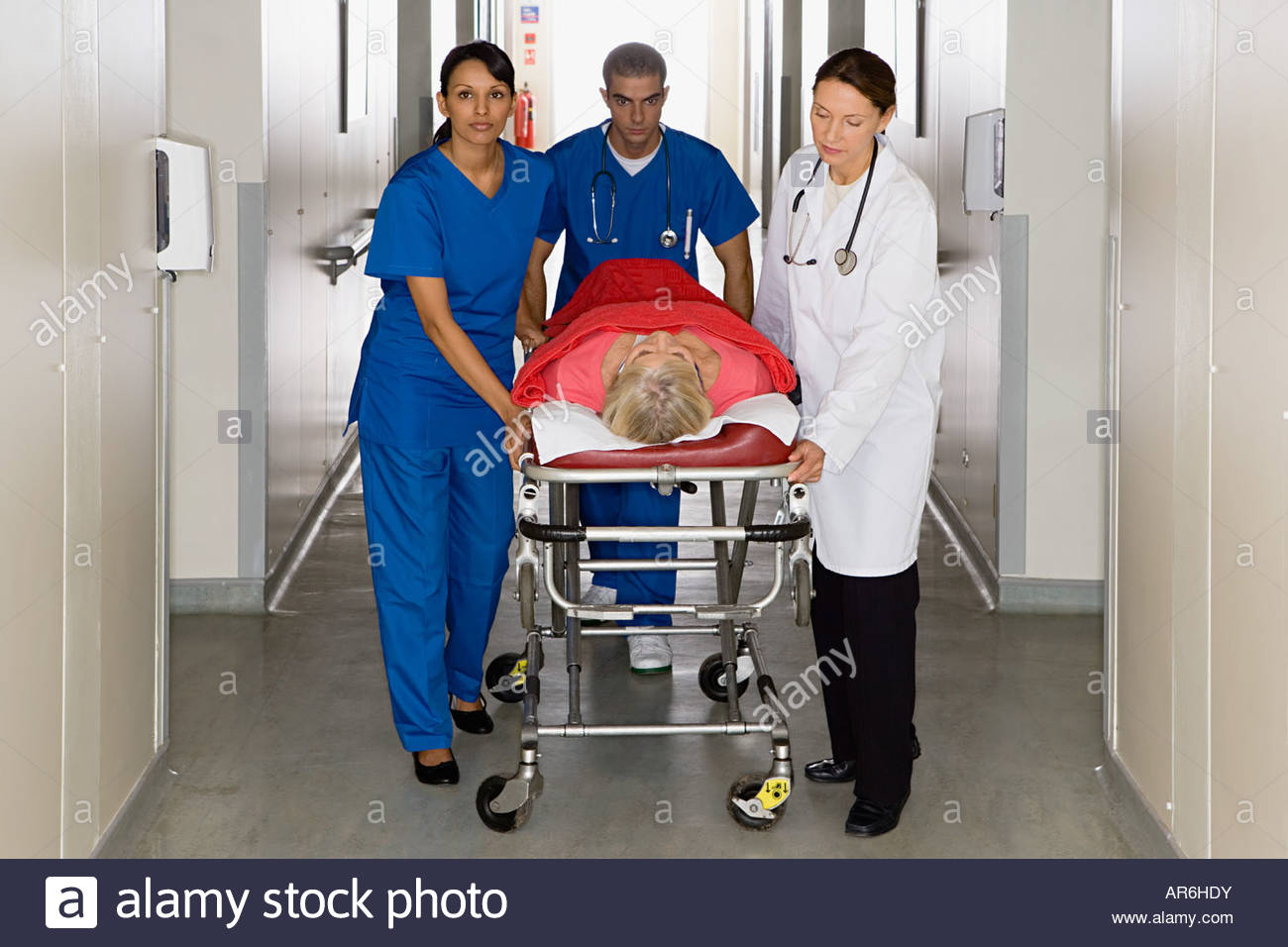 Hospital Trolley Stock Photos & Hospital Trolley Stock Images - Alamy