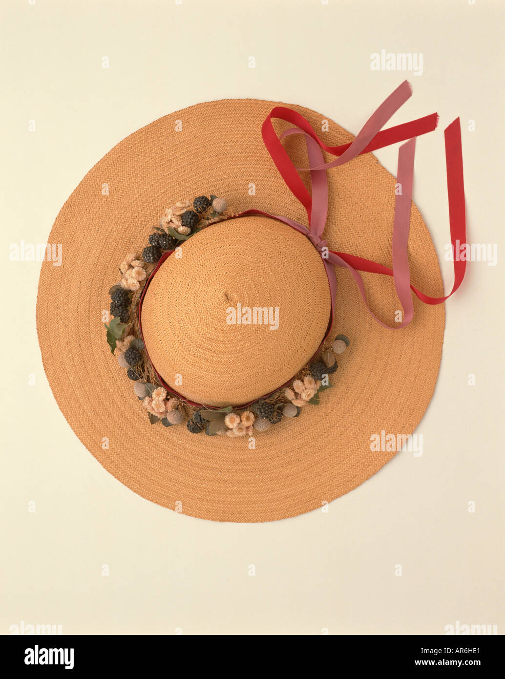 Straw Hat Ribbon High Resolution Stock Photography and Images - Alamy