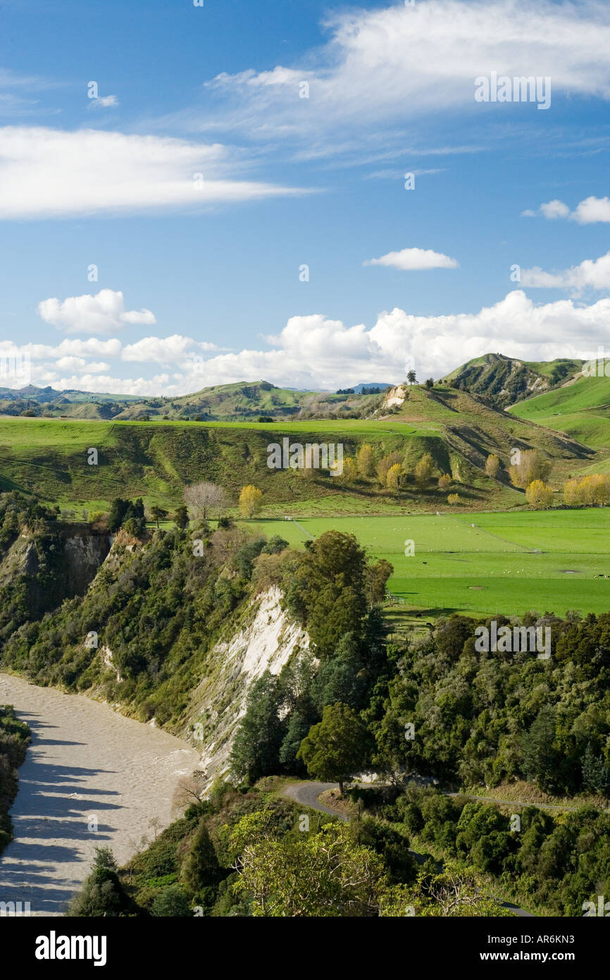 Rangitikei River and Farmland near Mangaweka Rangitikei North Island ...