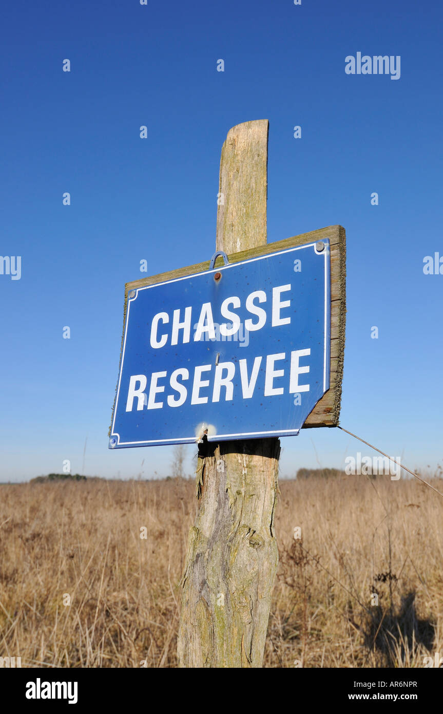 Sign reservee hi-res stock photography and images - Alamy