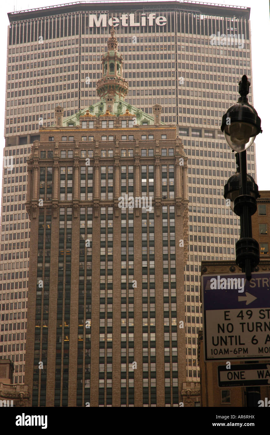 Helmsley building new york hi-res stock photography and images - Alamy