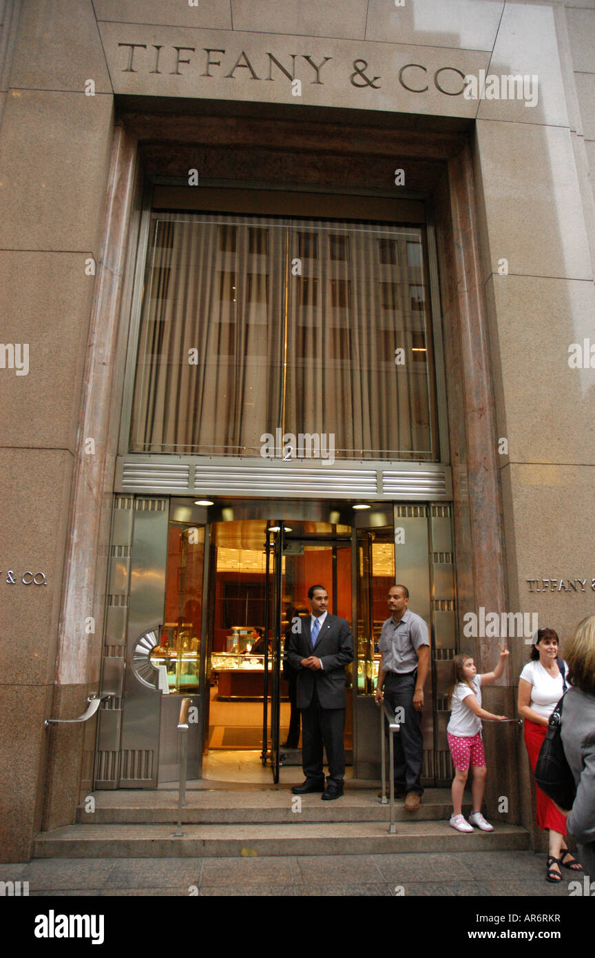 Tiffany new york 5th hi-res stock photography and images - Alamy