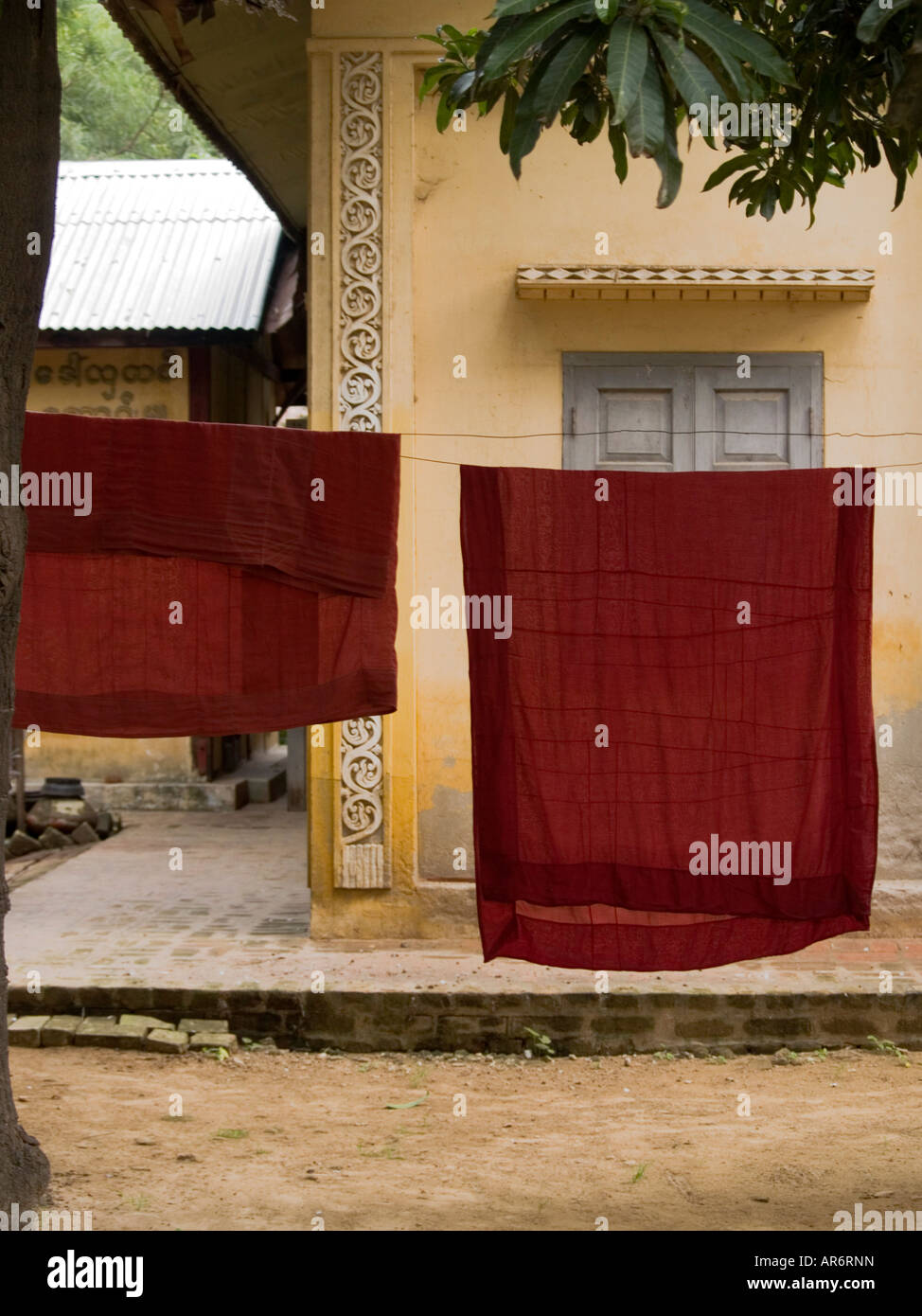 Hanging monks hi-res stock photography and images - Alamy
