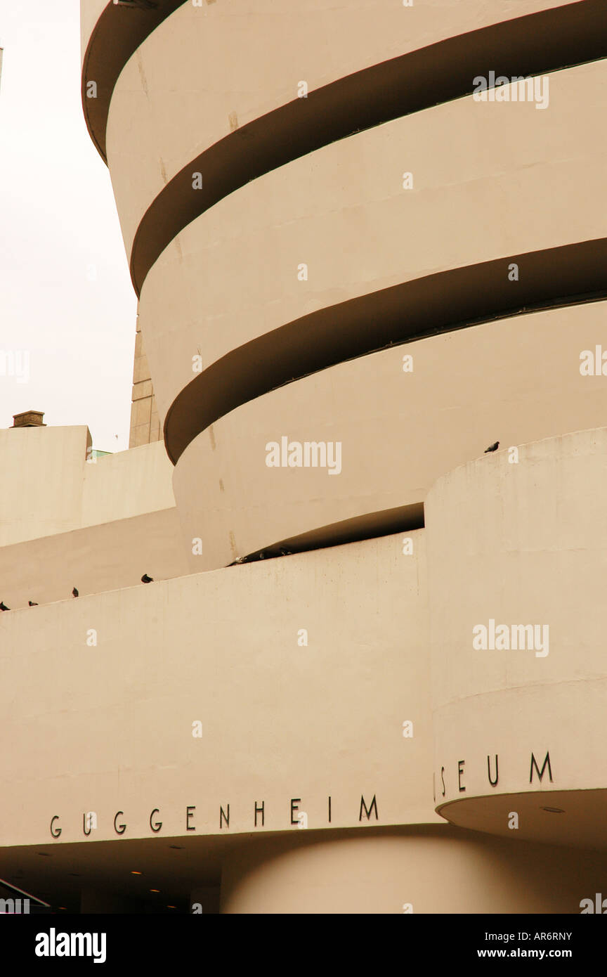 Solomon R Guggenheim Museum New York USA Stock Photo - Alamy