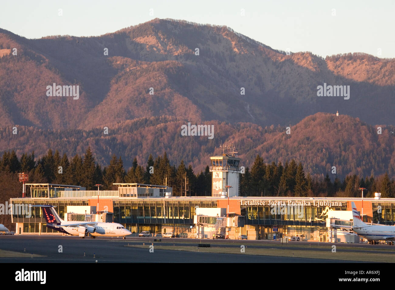 Ljubljanas Joze Pucnik Airport in Brnik Slovenia Stock Photo - Alamy