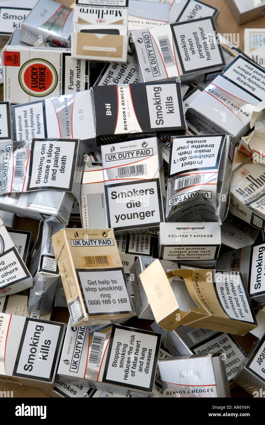 Cigarette Packet Warnings High Resolution Stock Photography and Images ...