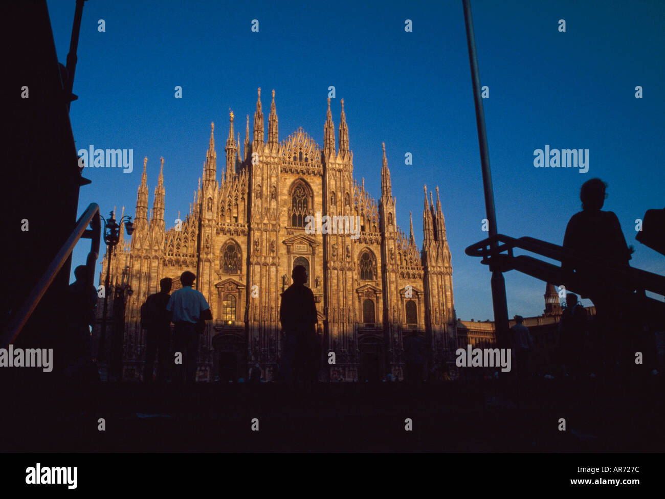 Duomo, Milan. West elevation Stock Photo - Alamy