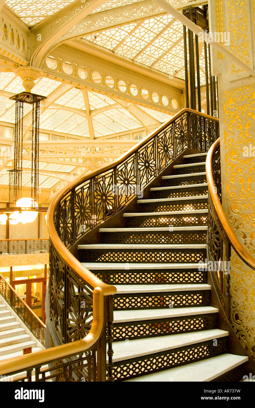 Interior view of Chicago's "Rookery Building" Architecture. Skylight of ...