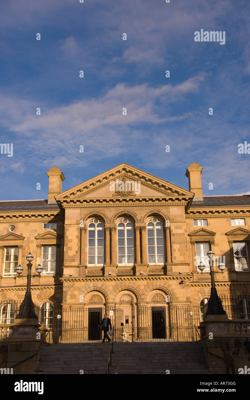 Belfast victorian building hi-res stock photography and images - Alamy