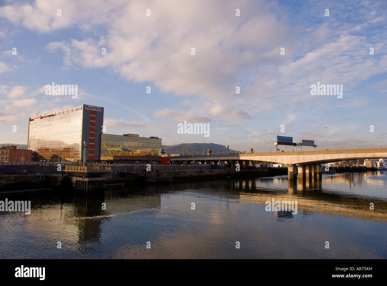 Bridge over River Lagan, Belfast, Northern Ireland, blue sky background ...