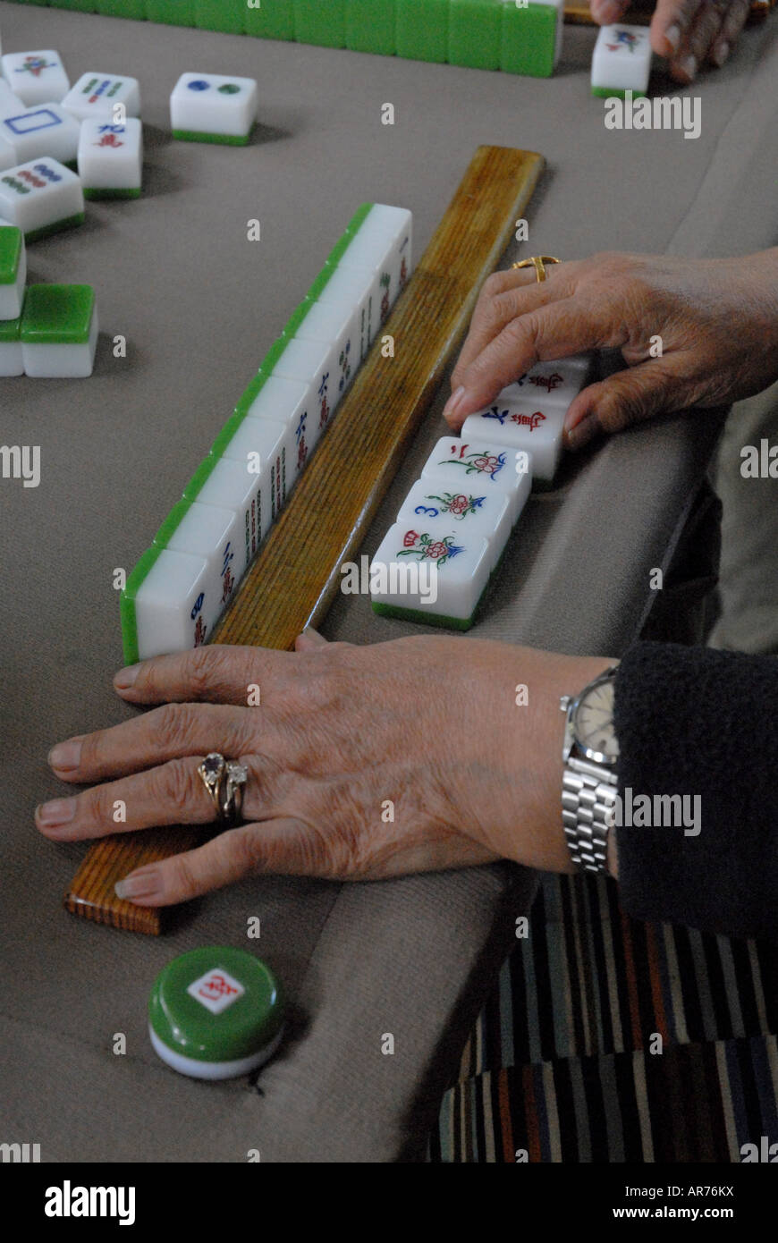 Mahjong social hi-res stock photography and images - Alamy