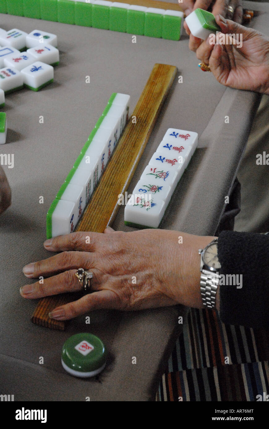 Old mahjong tiles hi-res stock photography and images - Alamy