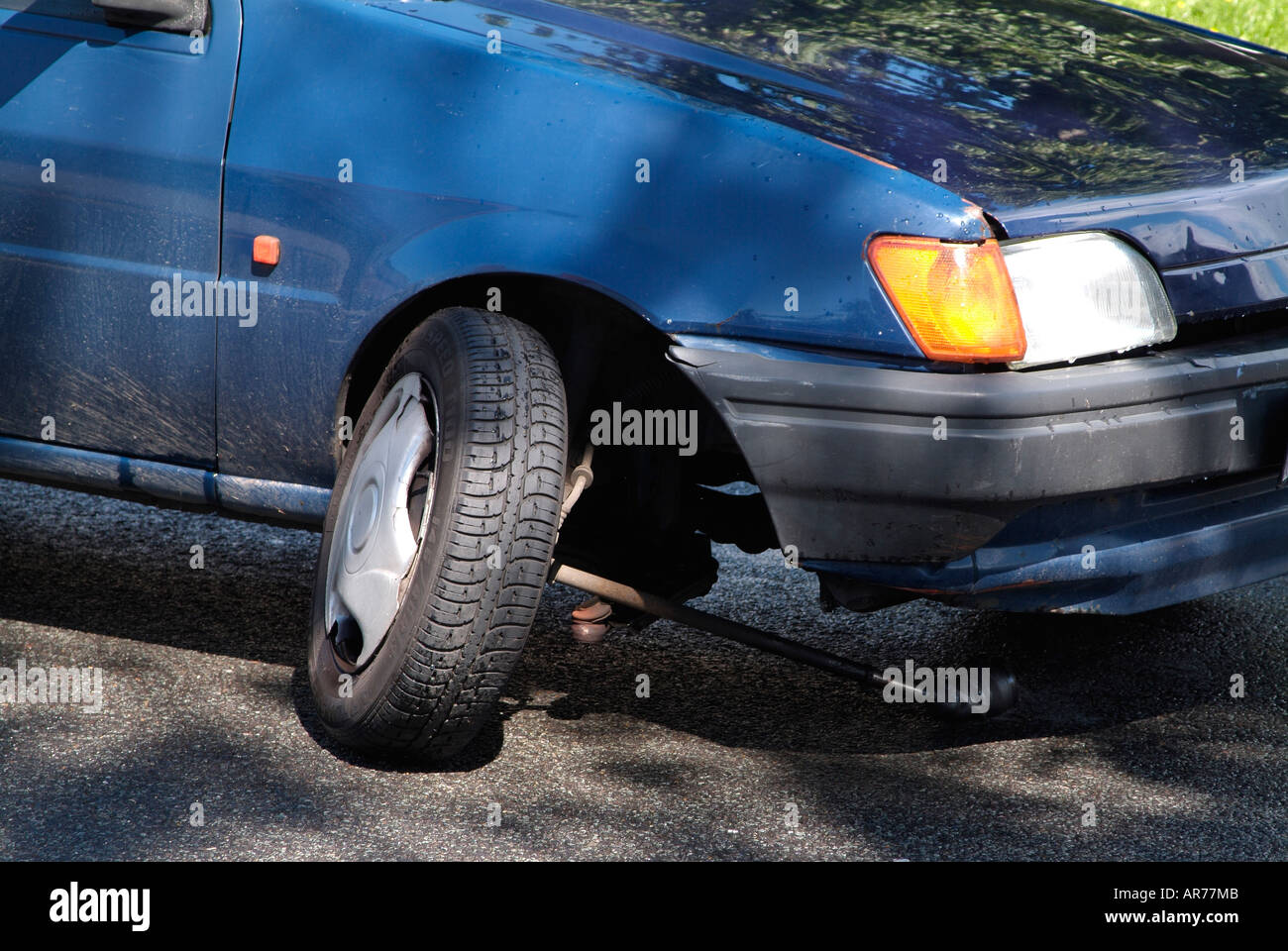 Collapsed suspension transport motoring hi-res stock photography and ...