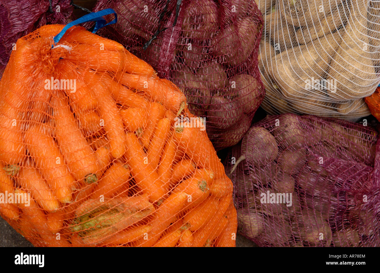 Vegetable storage sack hi-res stock photography and images - Alamy