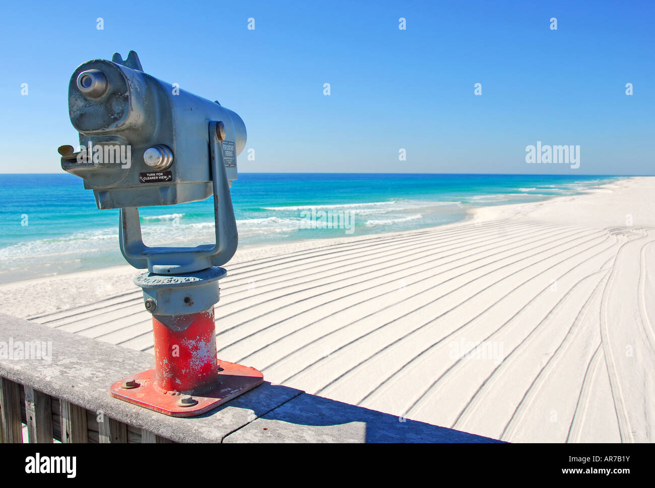 Pier hi-res stock photography and images - Alamy