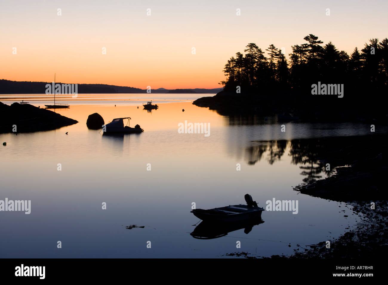 Dawn in Blue Hill Bay. Blue Hill Falls, Maine Stock Photo - Alamy
