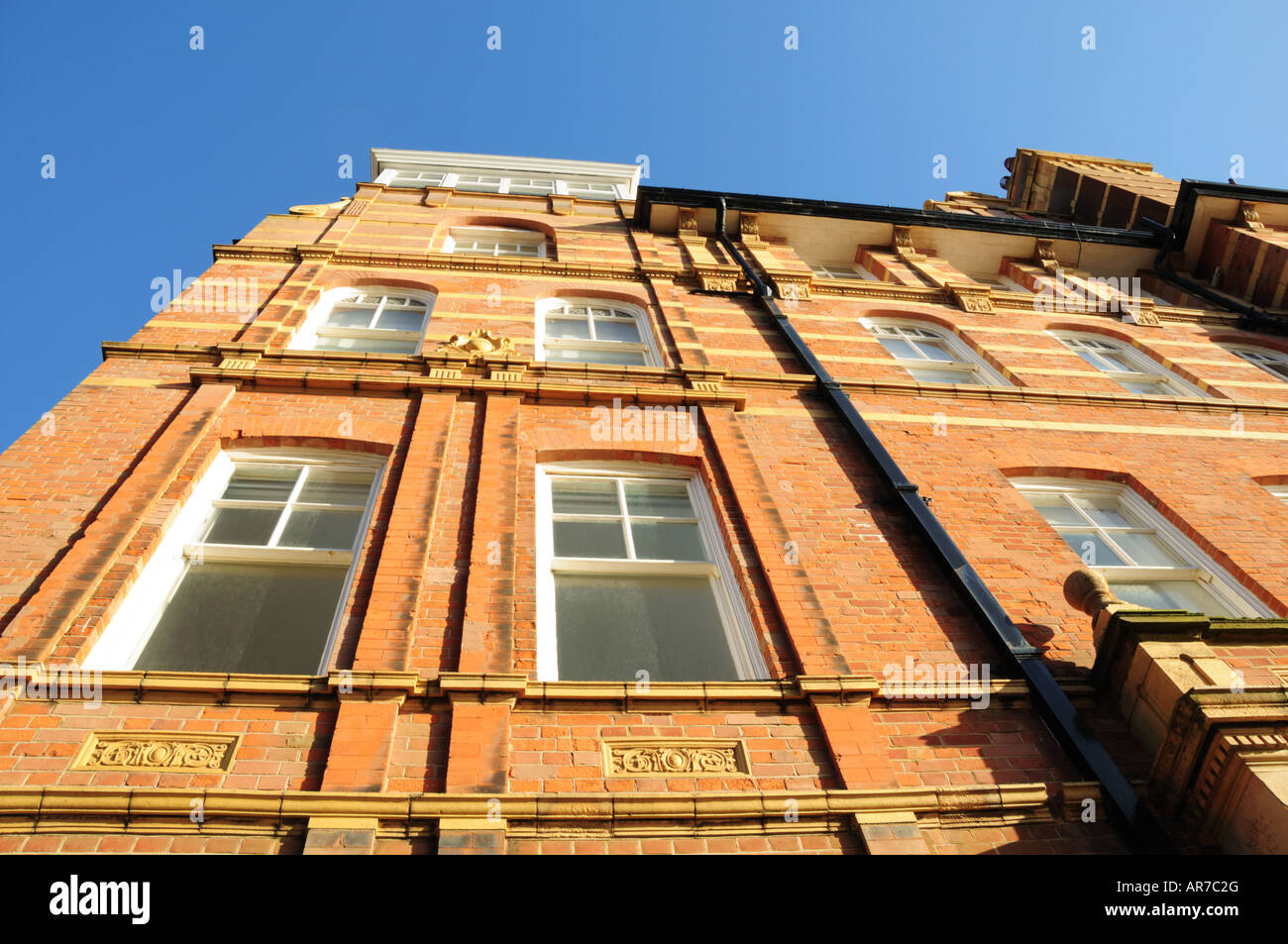 Red brick victorian house hi-res stock photography and images - Alamy