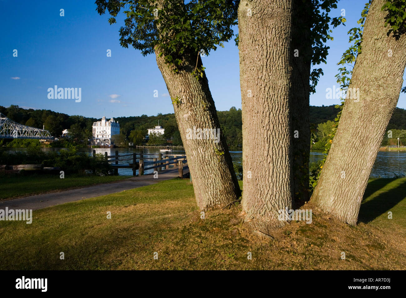 A riverside park in Haddam, Connecticut. The Connecticut River ...