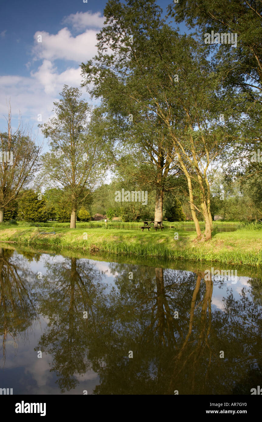Mendham suffolk hi-res stock photography and images - Alamy