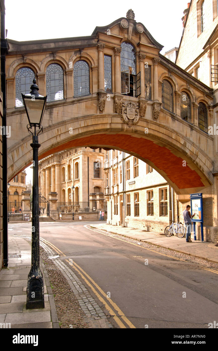 Bridge in oxford hi-res stock photography and images - Alamy