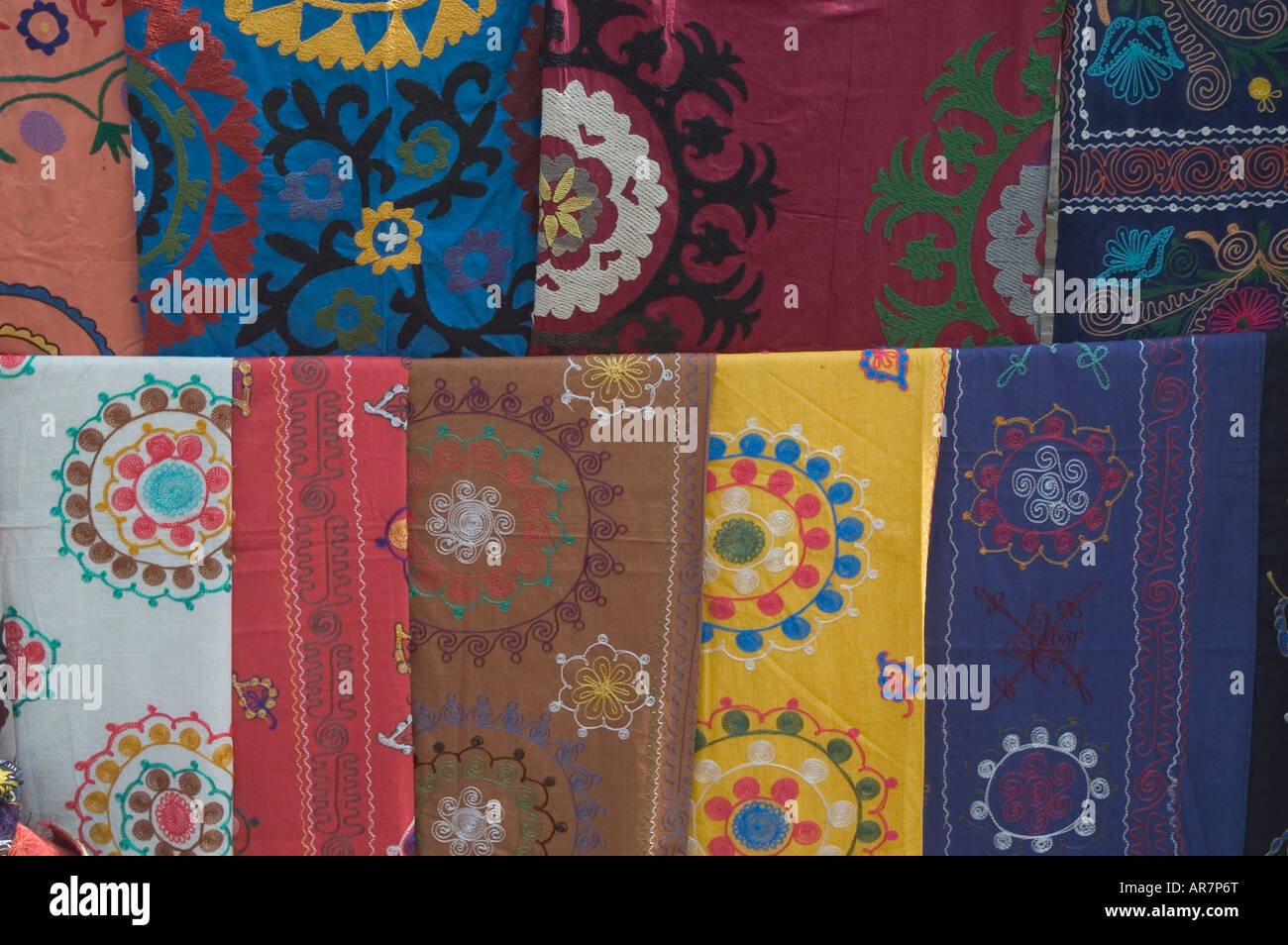 Uzbek souvenirs textile uzbekistan hi-res stock photography and images ...