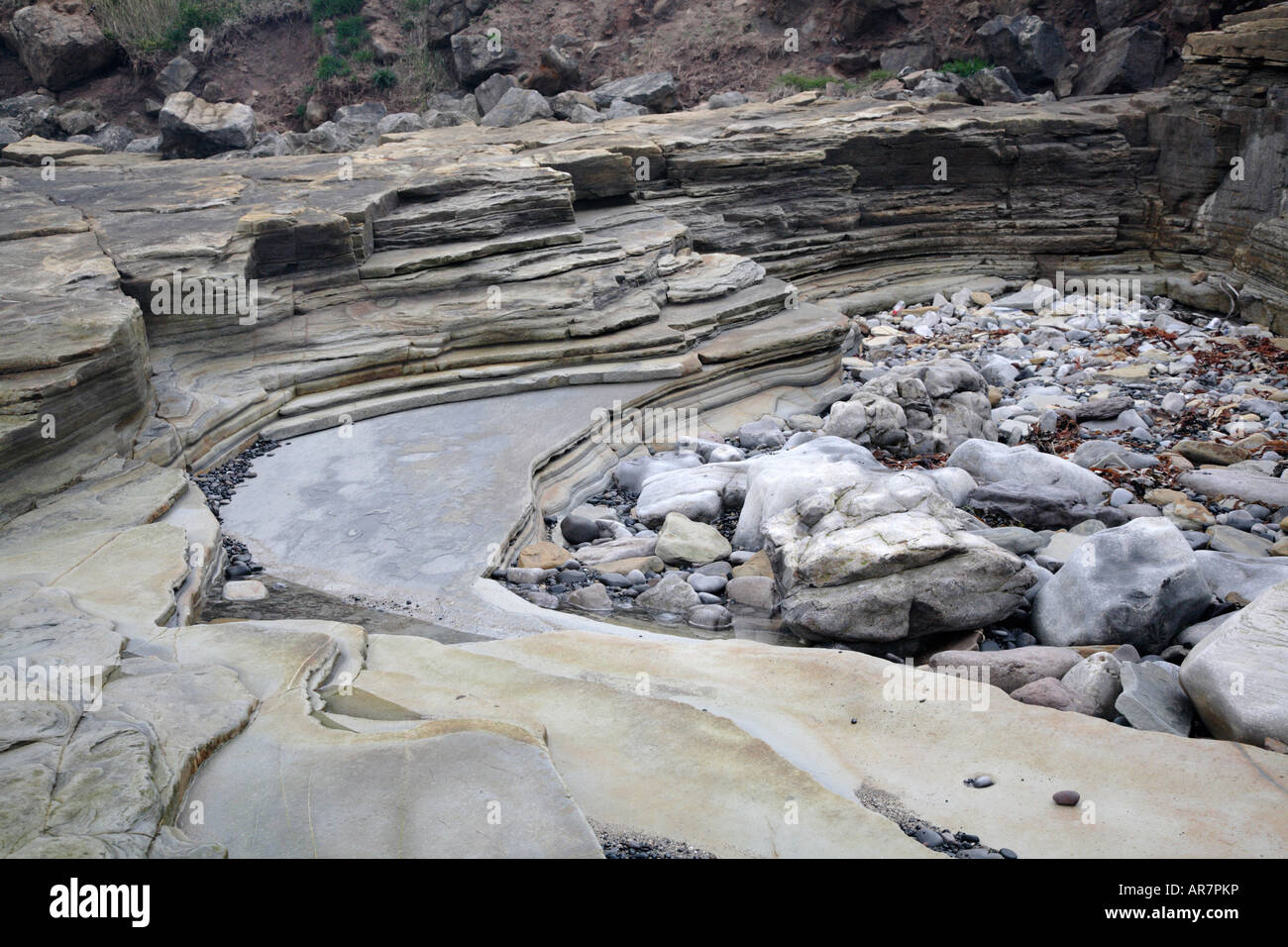 Geological features of the North Northumberland coast Stock Photo - Alamy