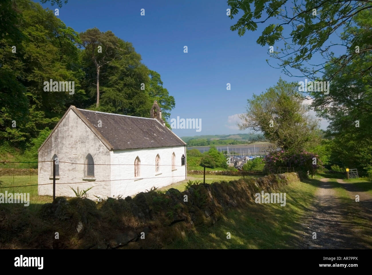Country church scotland hi-res stock photography and images - Alamy