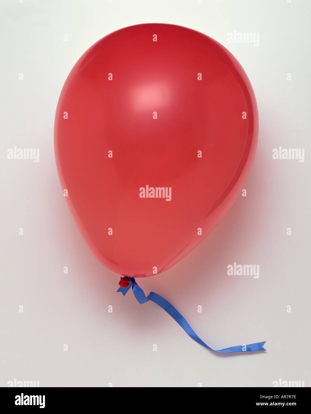 Balloon pop hi-res stock photography and images - Alamy