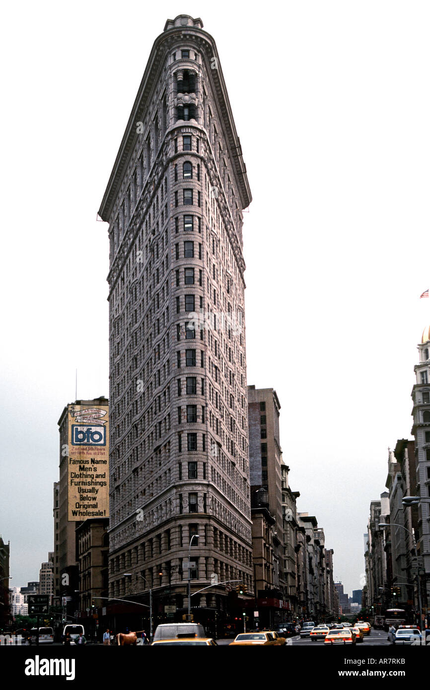The Flatiron building in Manhattan New York Stock Photo - Alamy
