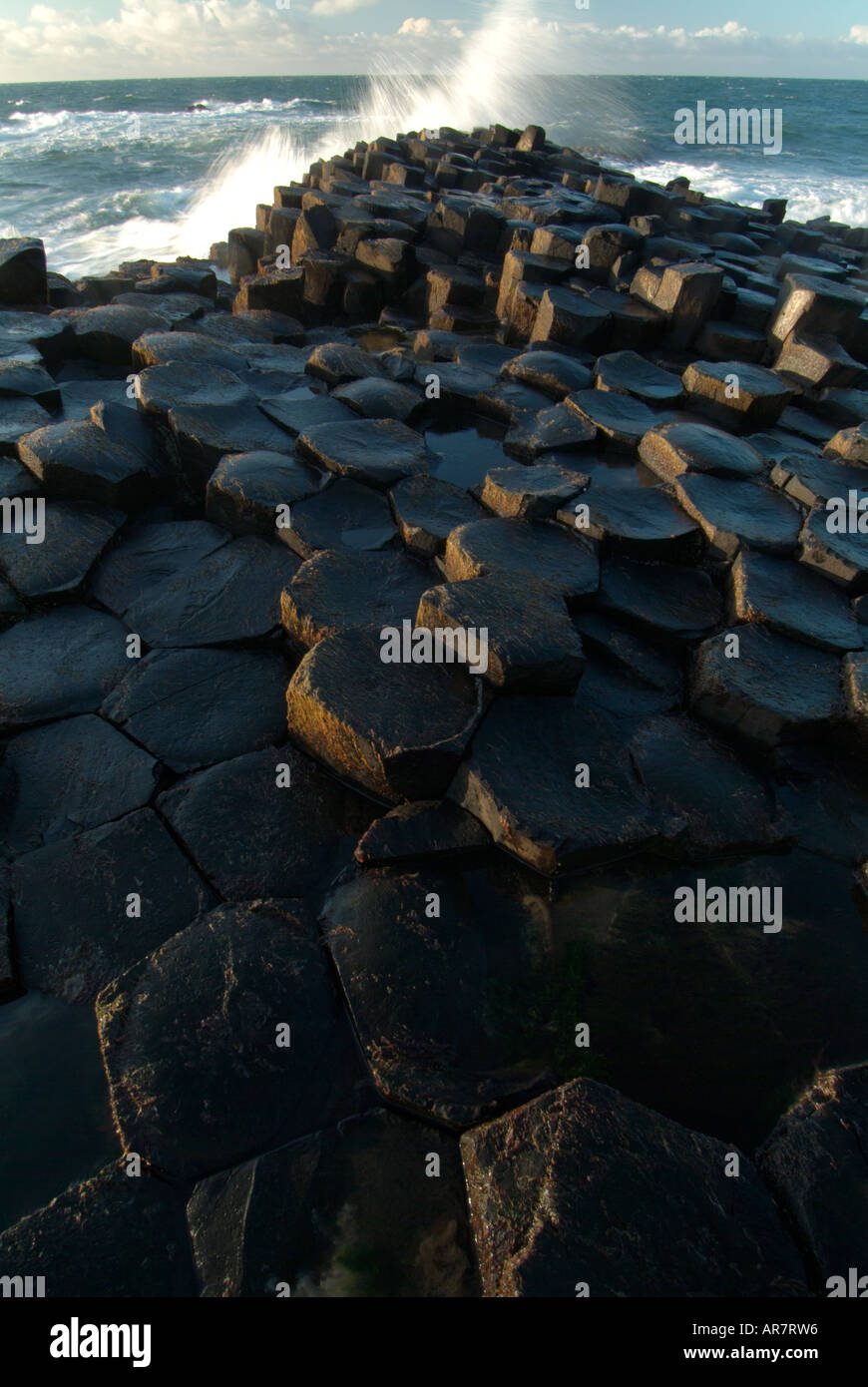 Hexagonal shaped basalt columns hi-res stock photography and images - Alamy