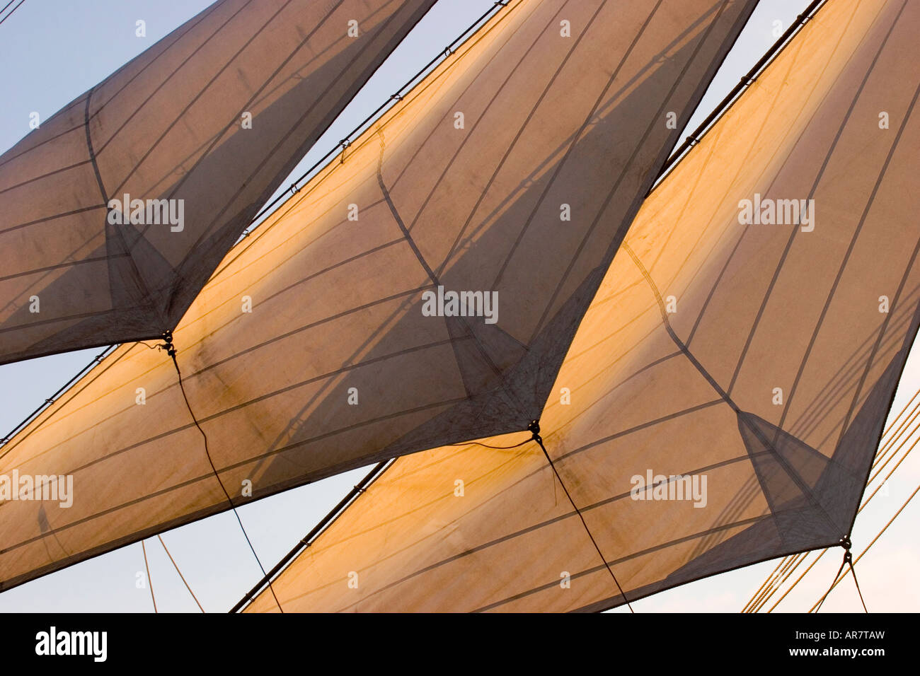 Triangular rigging ropes windy hi-res stock photography and images - Alamy