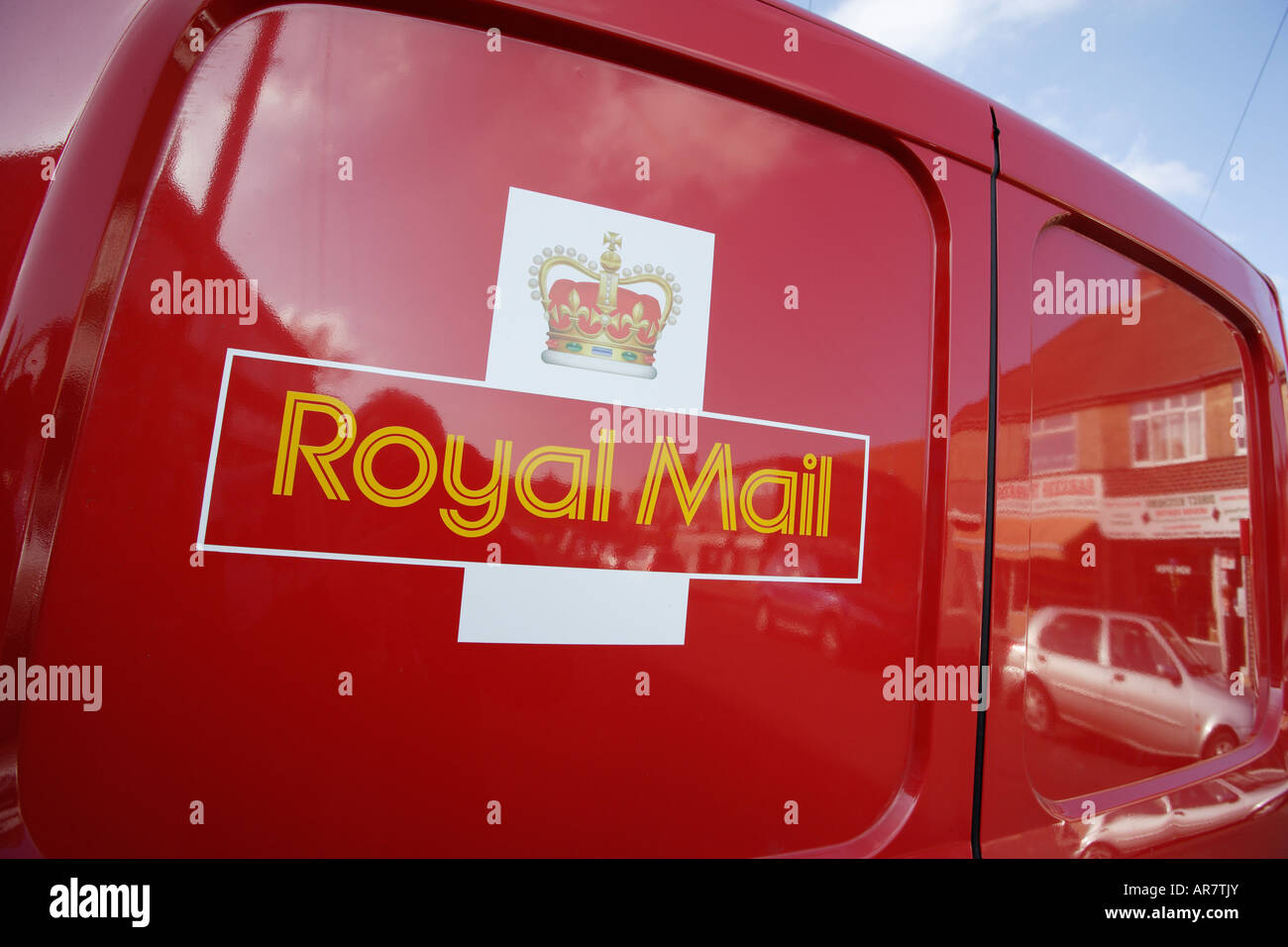 Royal mail van hi-res stock photography and images - Alamy