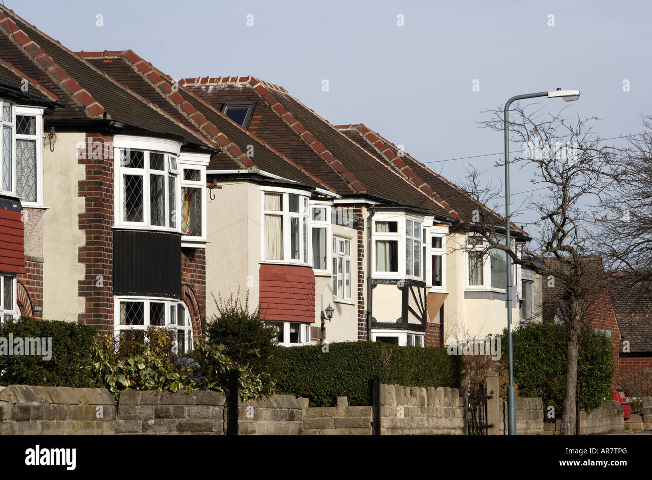 Suburbia uk hi-res stock photography and images - Alamy