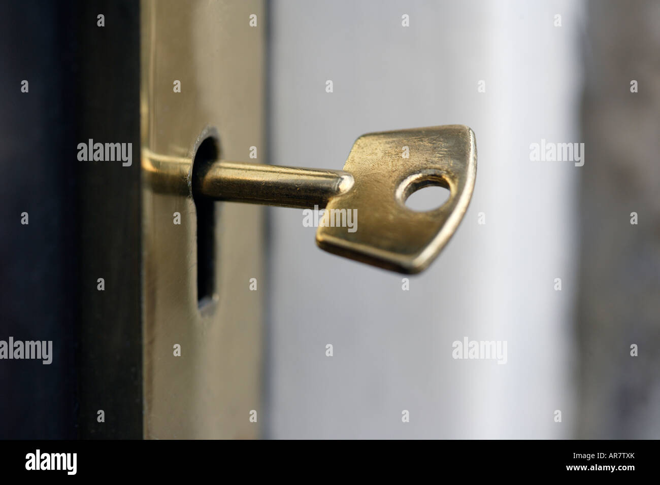 Key lock solution hi-res stock photography and images - Alamy