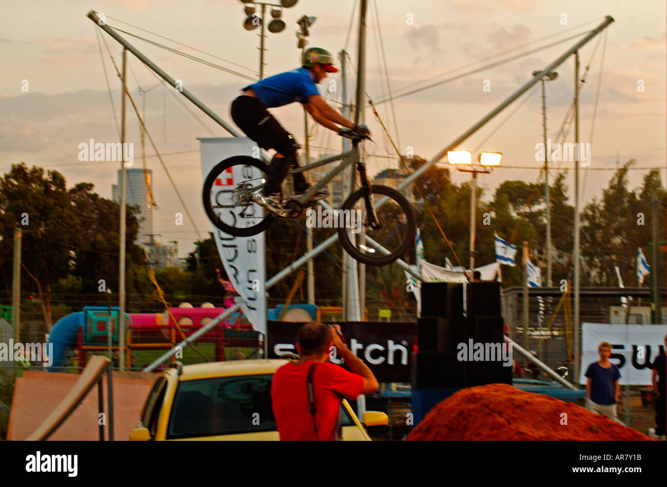 Bicycle Jump Tel aviv Israel Stock Photo - Alamy