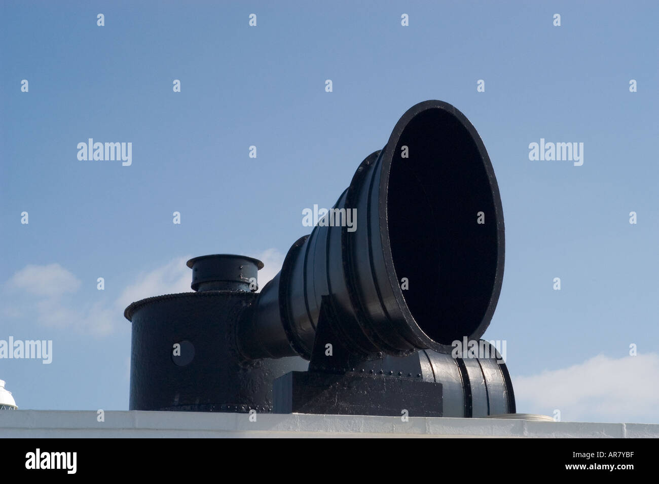 Siren sailor hi-res stock photography and images - Alamy