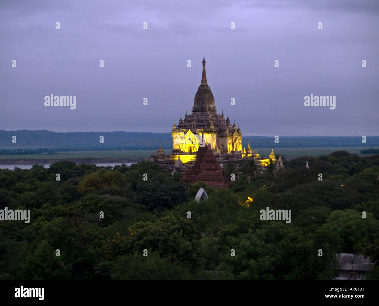 ancient Bagan temple lit up as night falls Stock Photo - Alamy